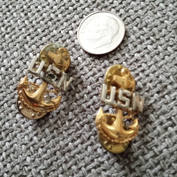 Navy | Accessories | Vintage 96s 60s Us Navy Anchor Officer Pins ...